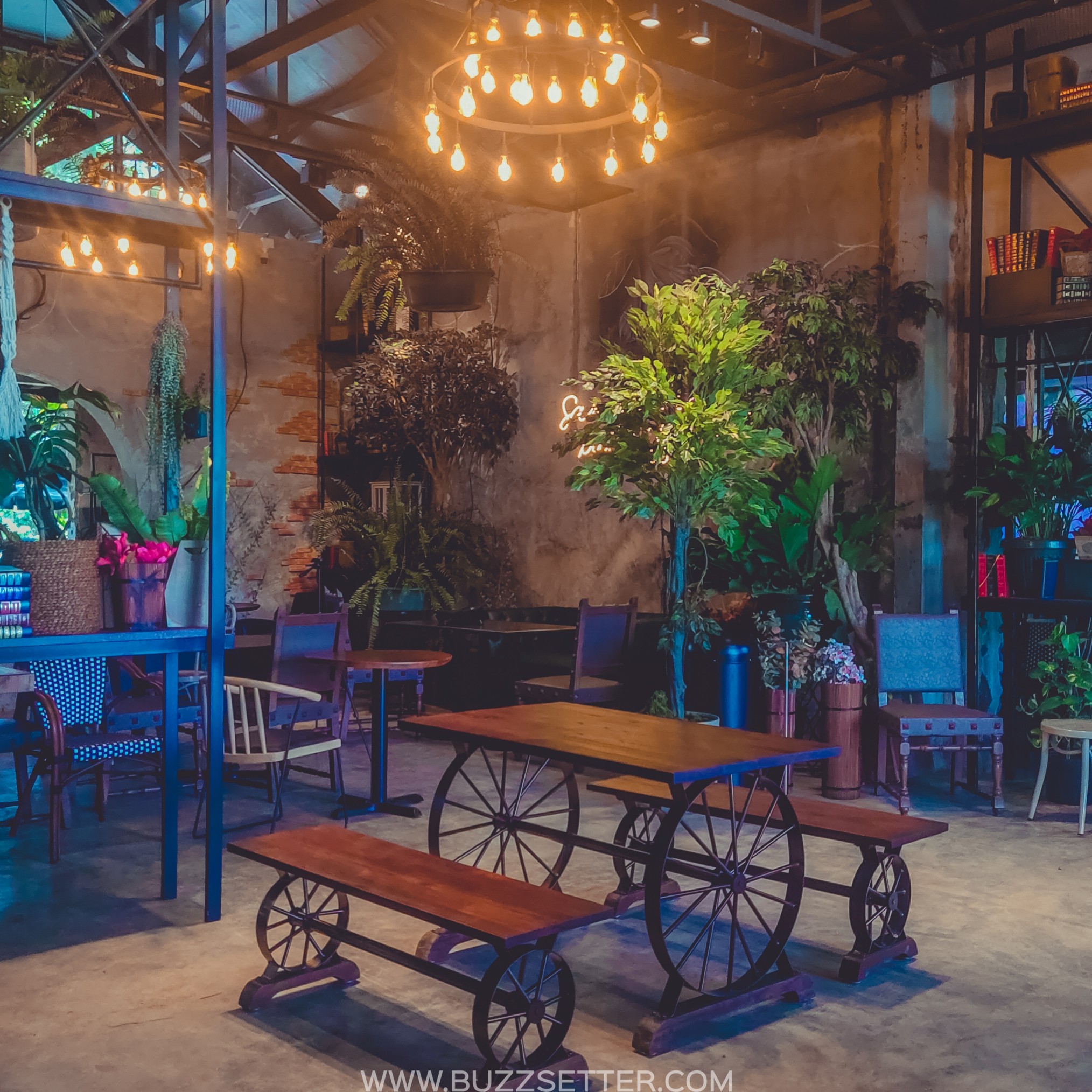 RUINED PROJECT? A Hidden Coffee Cafe in TAGAYTAY!
