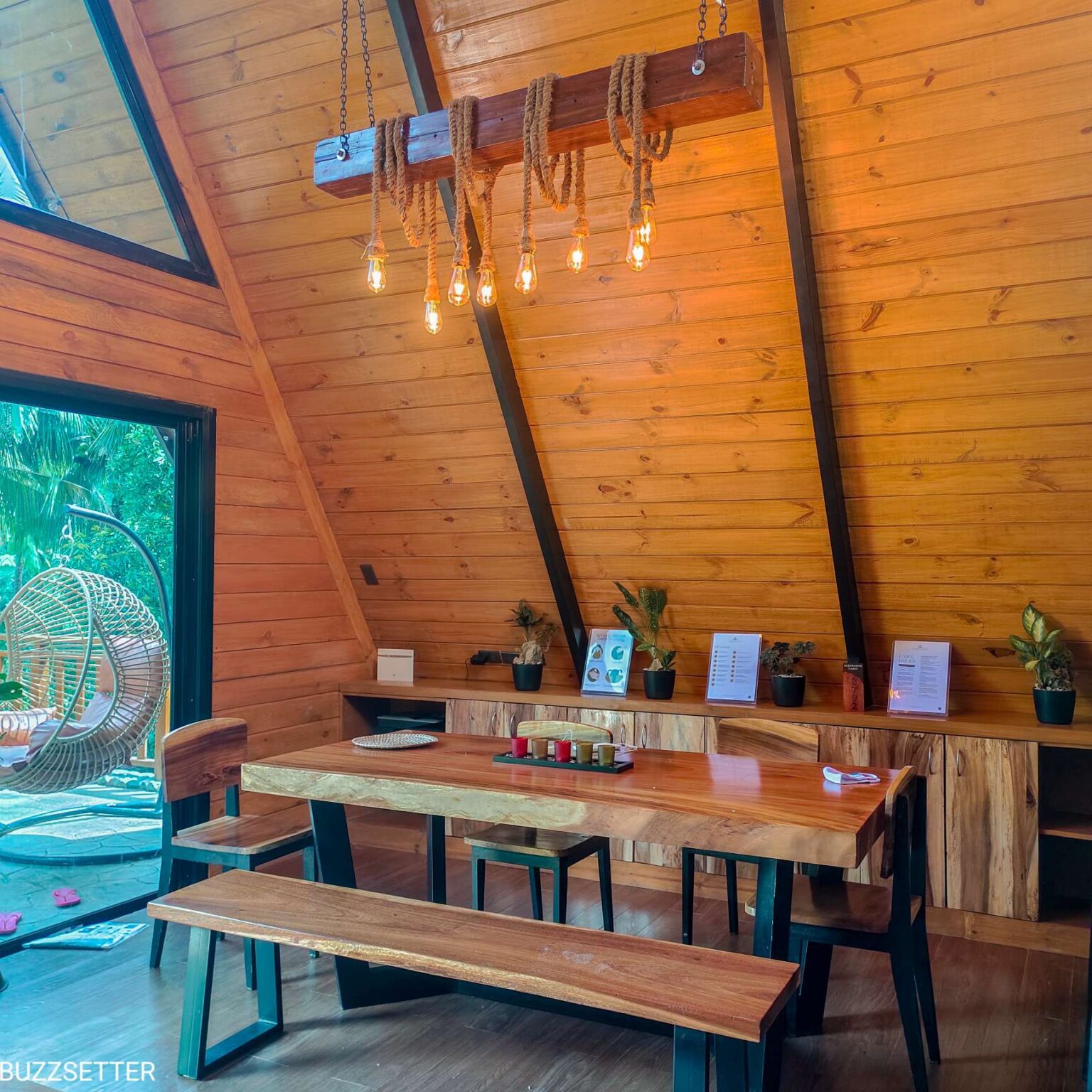 THE ELLSWORTH CABIN: Hidden Luxury Cabin In The Mountain At Rizal ...