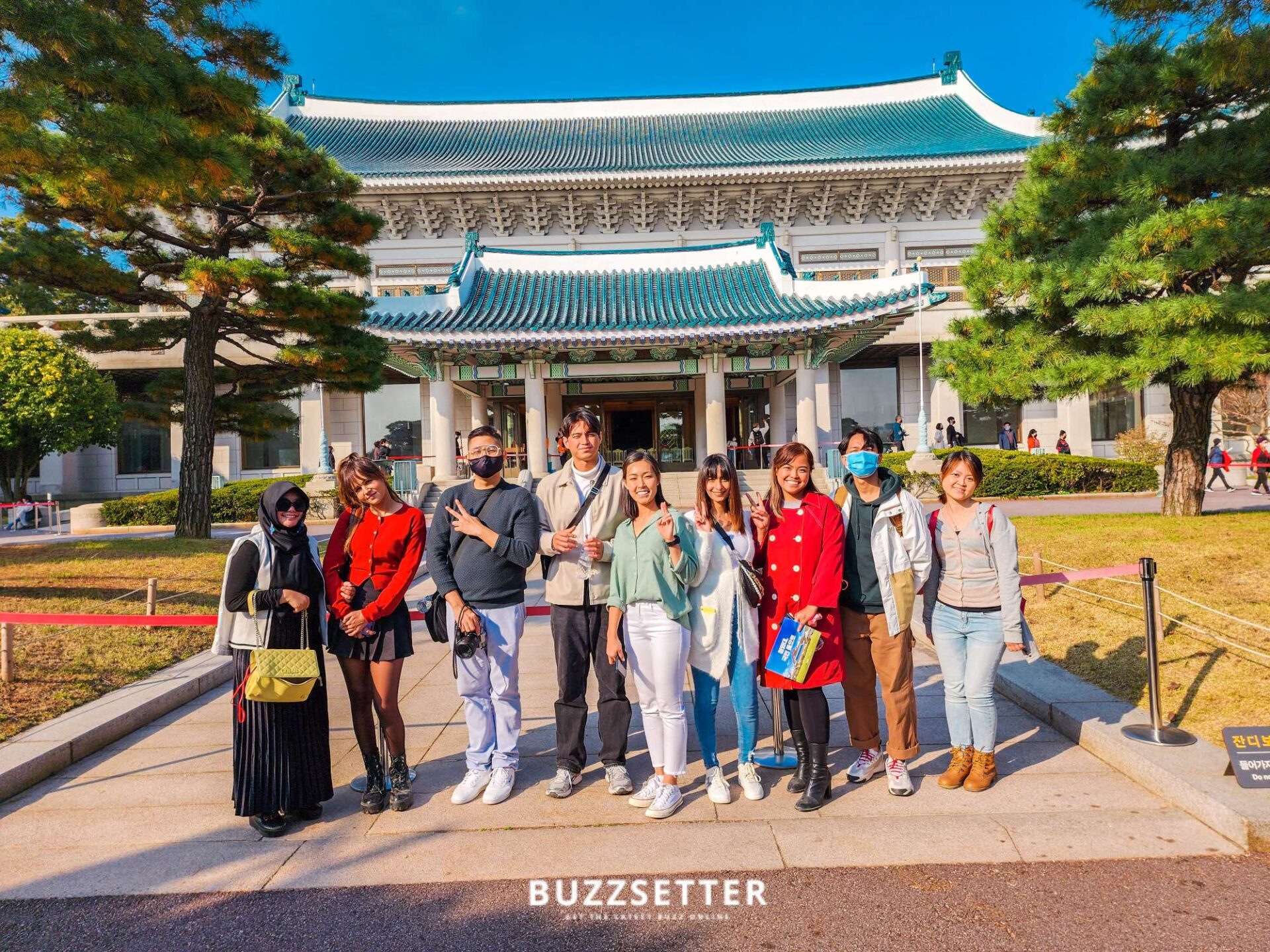 Visit The Blue House in Korea (Cheongwadae) - Buzzsetter