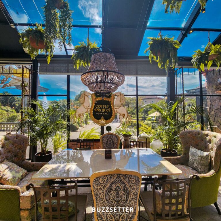 GLASS HOUSE: Majestic Coffee Wonderland In Alabang